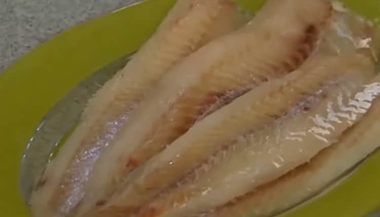 Hake fillet: step by step recipe with photo 🐟